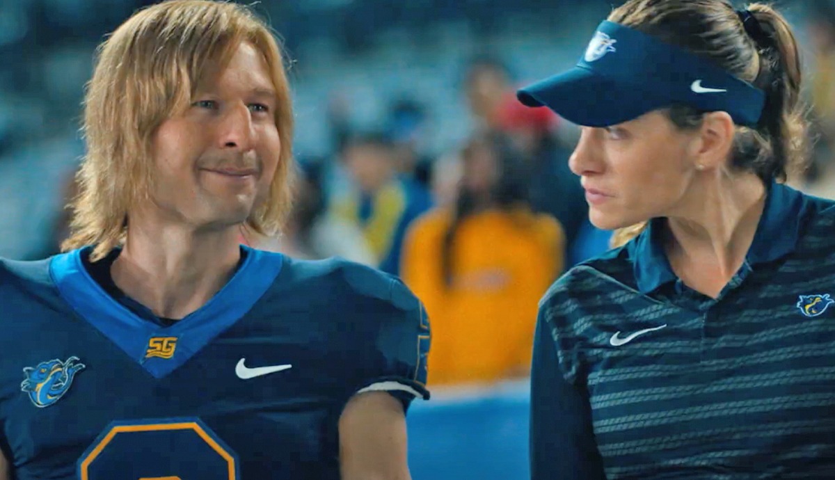 Glen Powell Stars in New Hulu Comedy Chad Powers – Trailer - Nerdtropolis